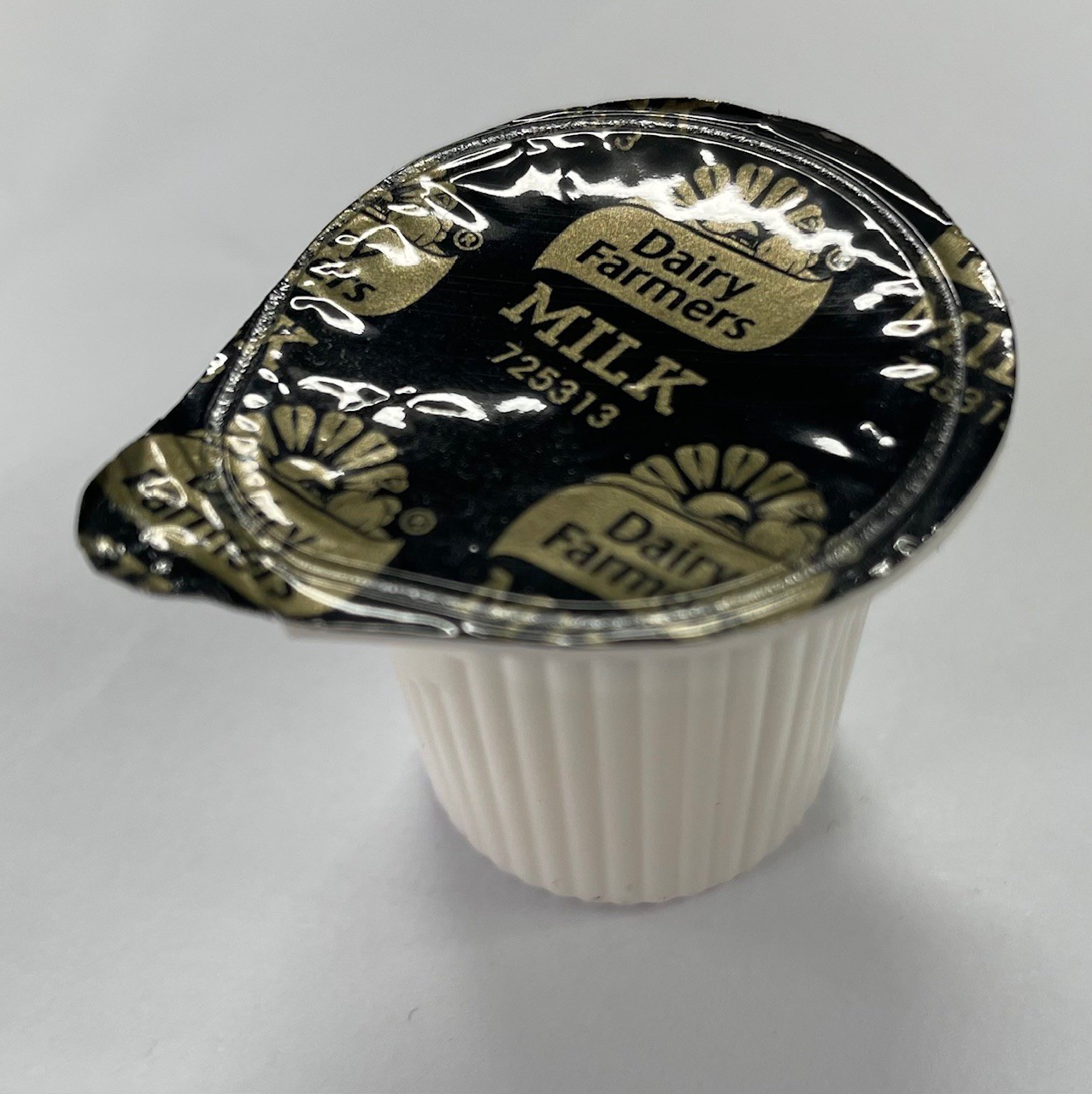 Gilmac - Your Hospitality Supplies. Dairy Farmers Milk Portions PCU UHT ...